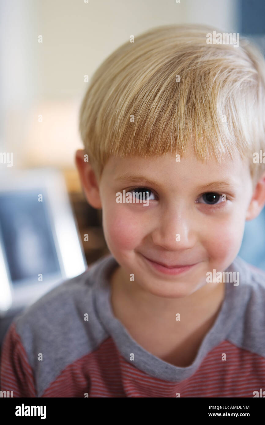 Portrait of a boy smiling Stock Photo - Alamy