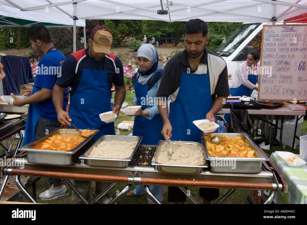 Indian cooking demonstration hi-res stock photography and images - Alamy