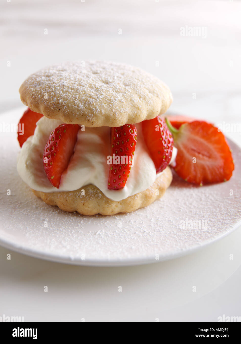 Fruit shortcake biscuits hi-res stock photography and images - Alamy