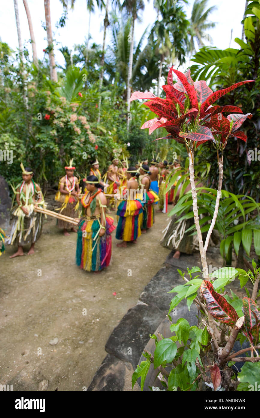 Traditional dance yap dance hi-res stock photography and images - Alamy
