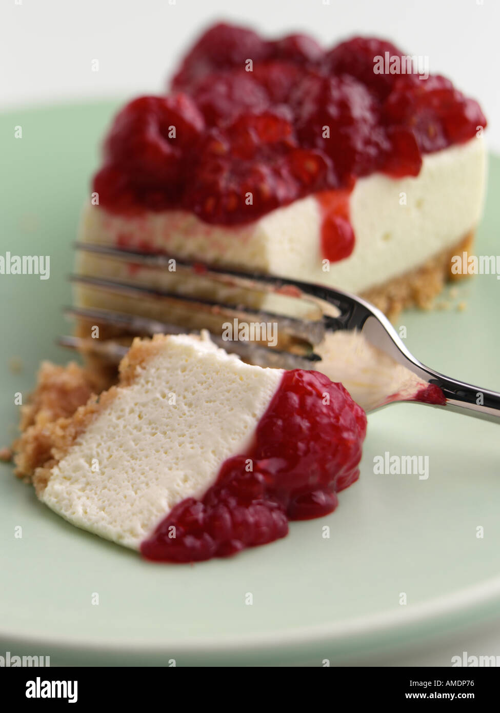 Individual slice raspberry cheesecake hi-res stock photography and ...