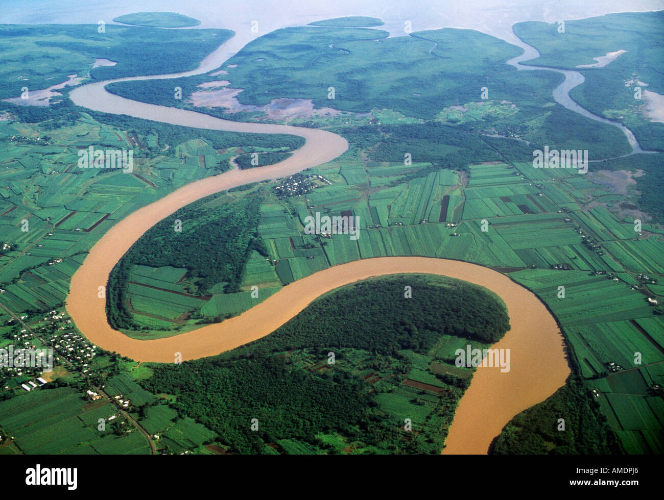 Fiji big island winding river aerial Stock Photo - Alamy