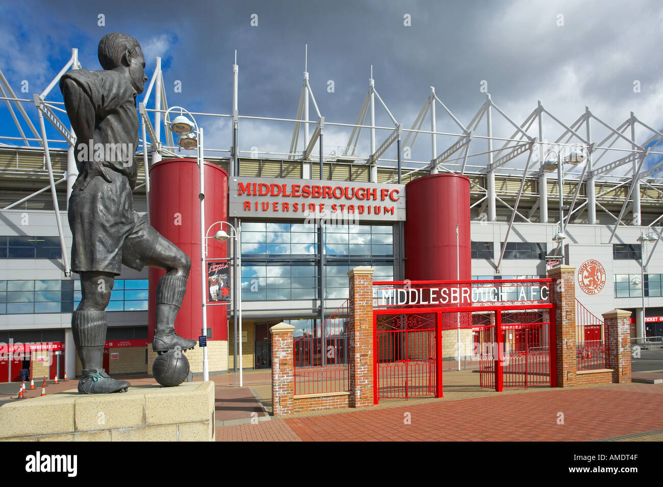 Middlesbrough Football Ground Riverside Stadium Middlesbrough Tees ...