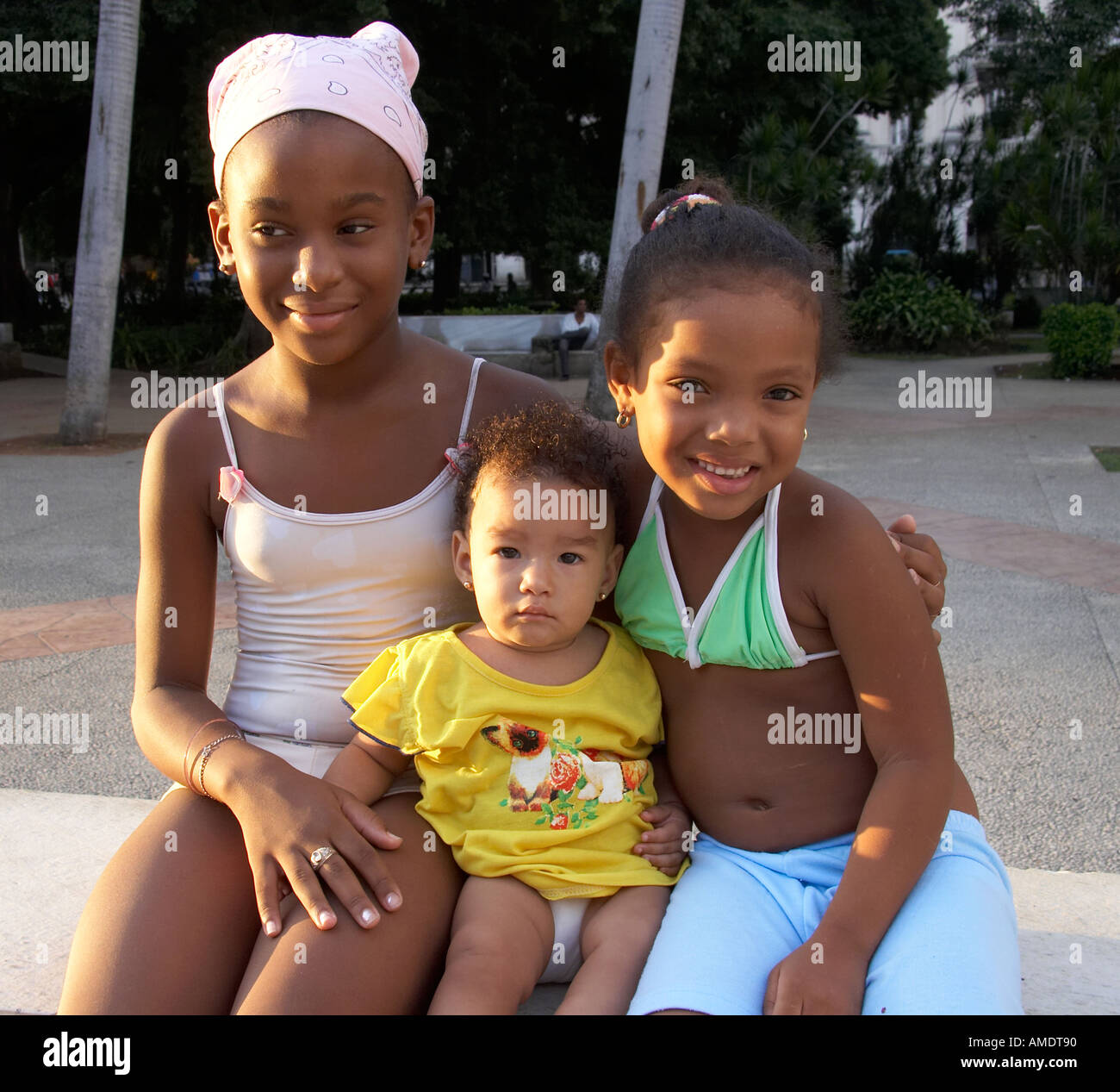 Cuban Children Parque Central Havana Cuba Stock Photo - Alamy