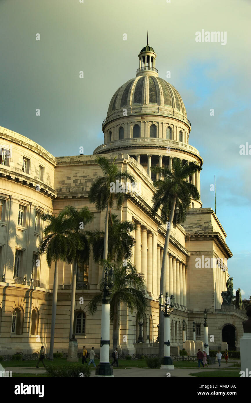 Mikekiplingcoma hi-res stock photography and images - Alamy