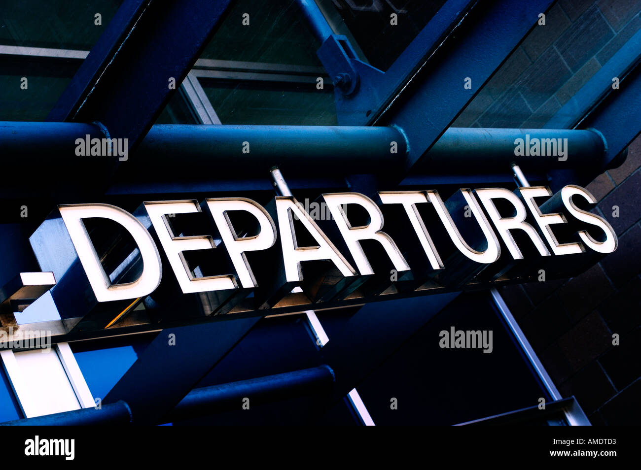 Airport traffic sign: Departure Stock Photo - Alamy