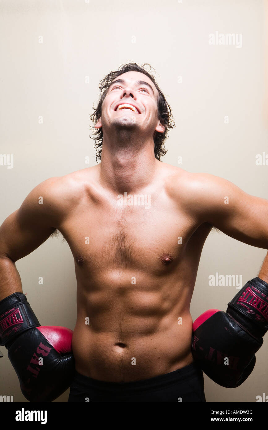 boxer looking up smiling Stock Photo - Alamy