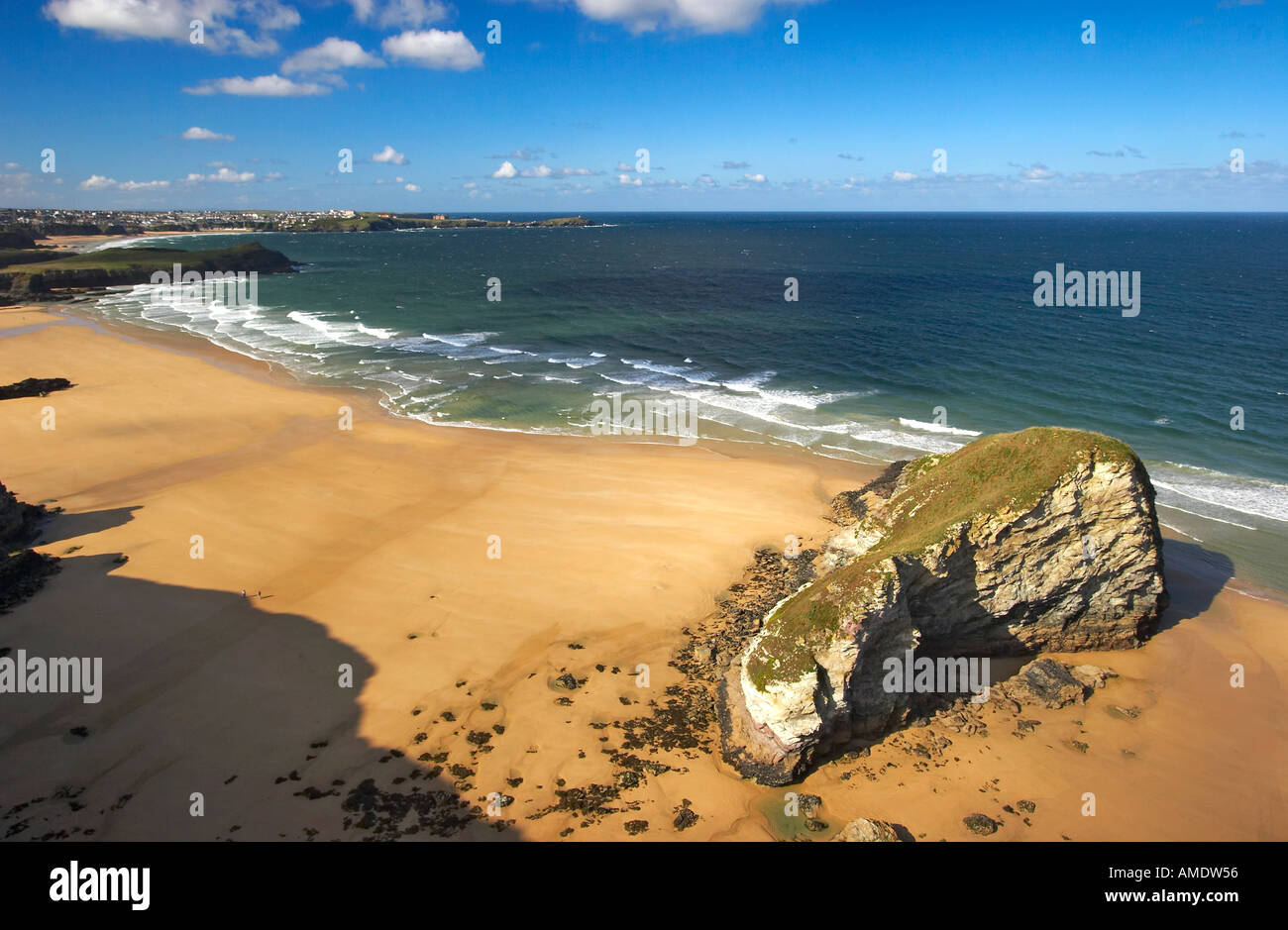 Whipsiderry cliffs hi-res stock photography and images - Alamy