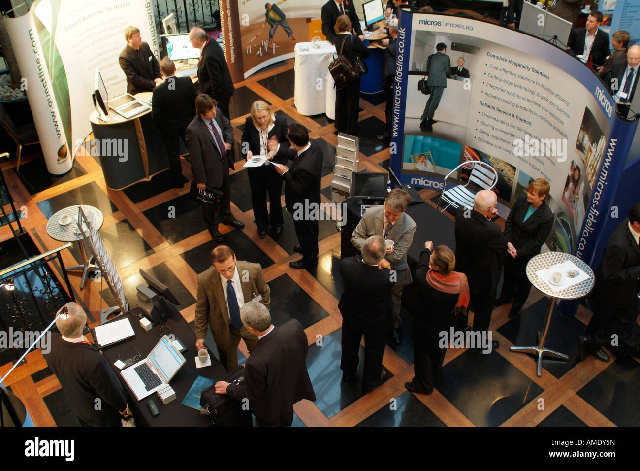 Conference overview hi-res stock photography and images - Alamy