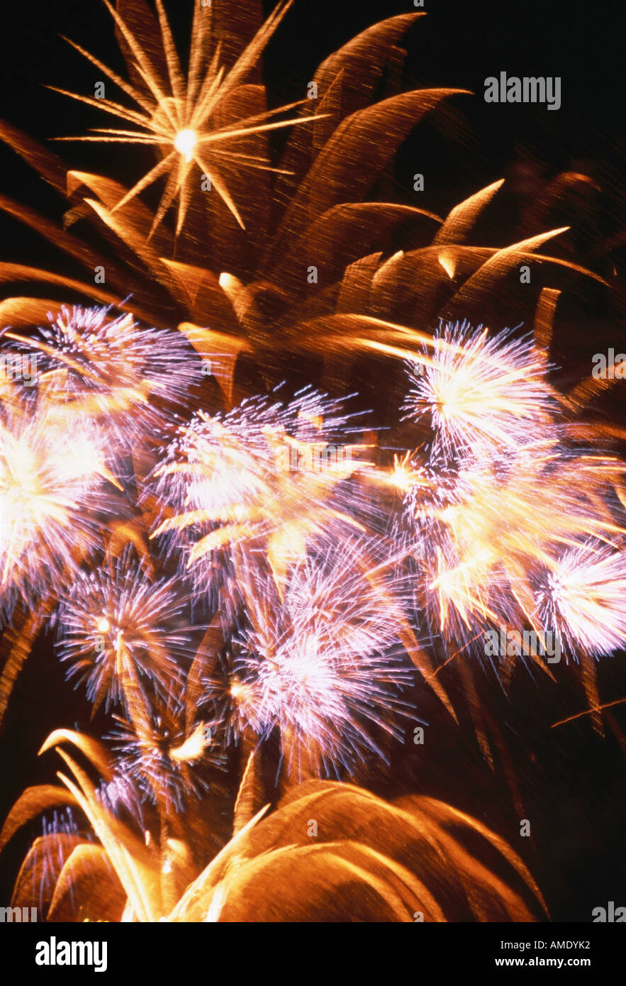 Generic fireworks hi-res stock photography and images - Alamy