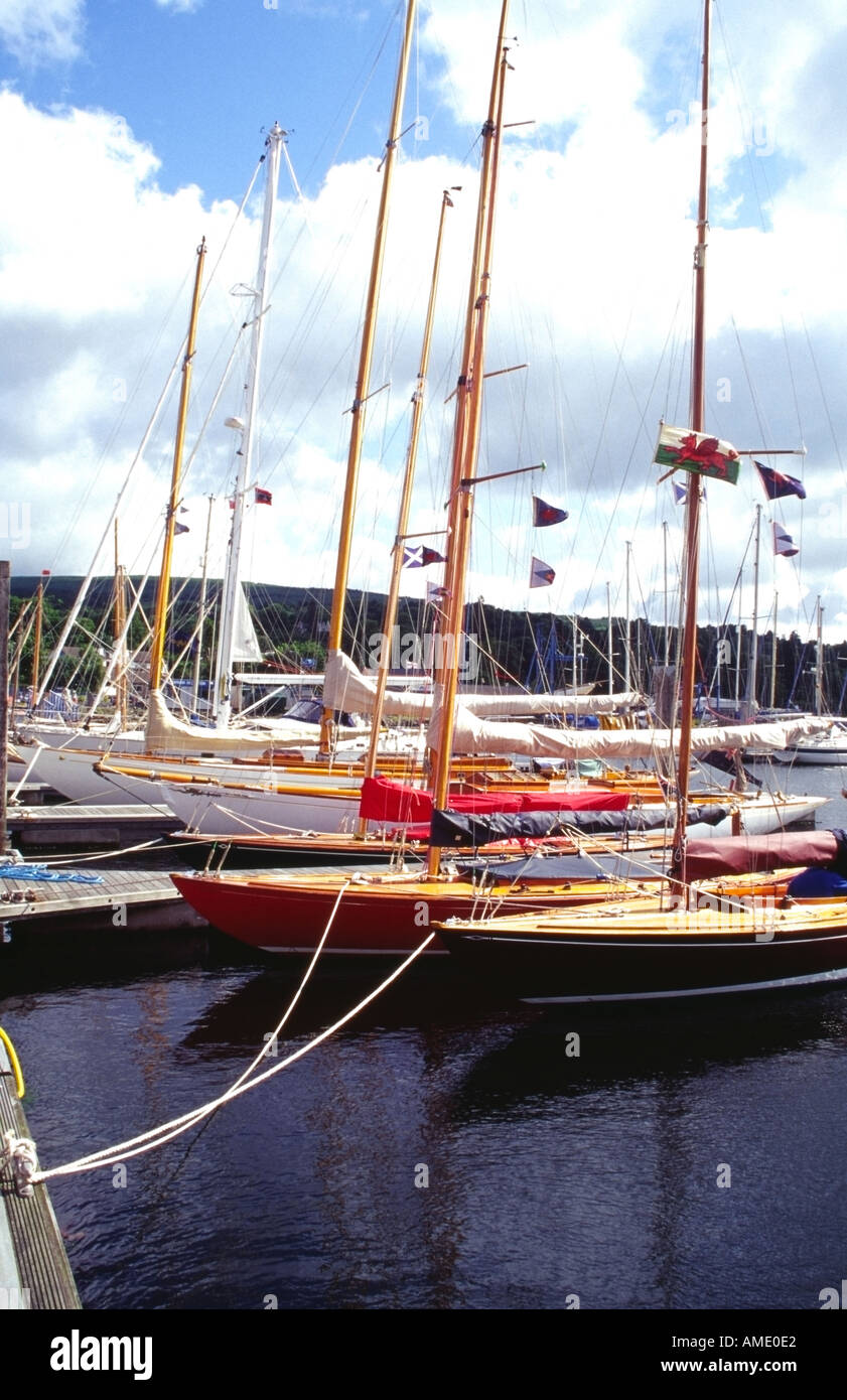 Gareloch yacht hi-res stock photography and images - Alamy