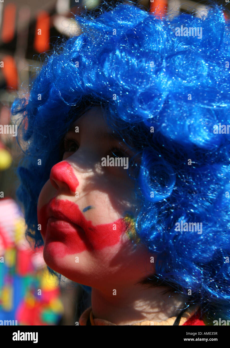 Costumes parade clown mask hi-res stock photography and images - Alamy