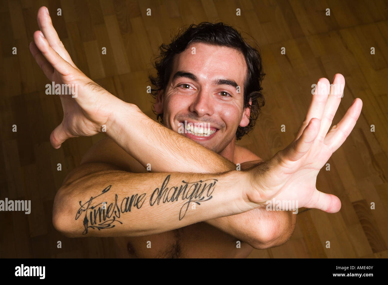 fit and healthy man smiling at camera Stock Photo - Alamy