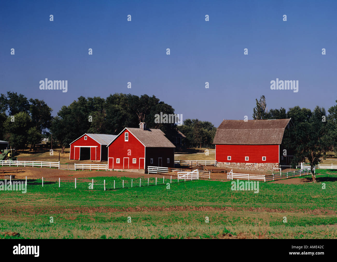Eastern nostalgia red hi-res stock photography and images - Alamy
