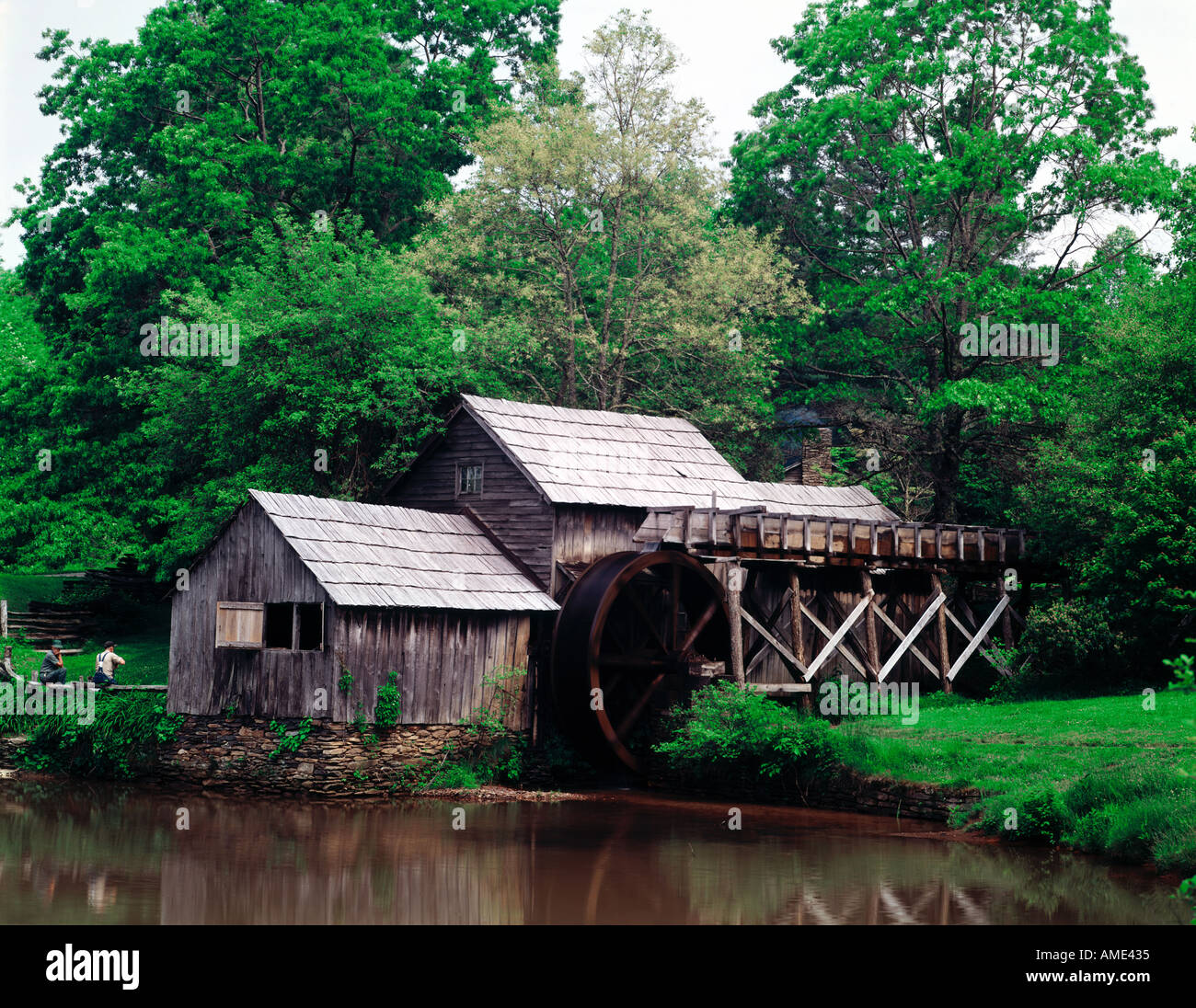Grist mill waterwheel hi-res stock photography and images - Alamy