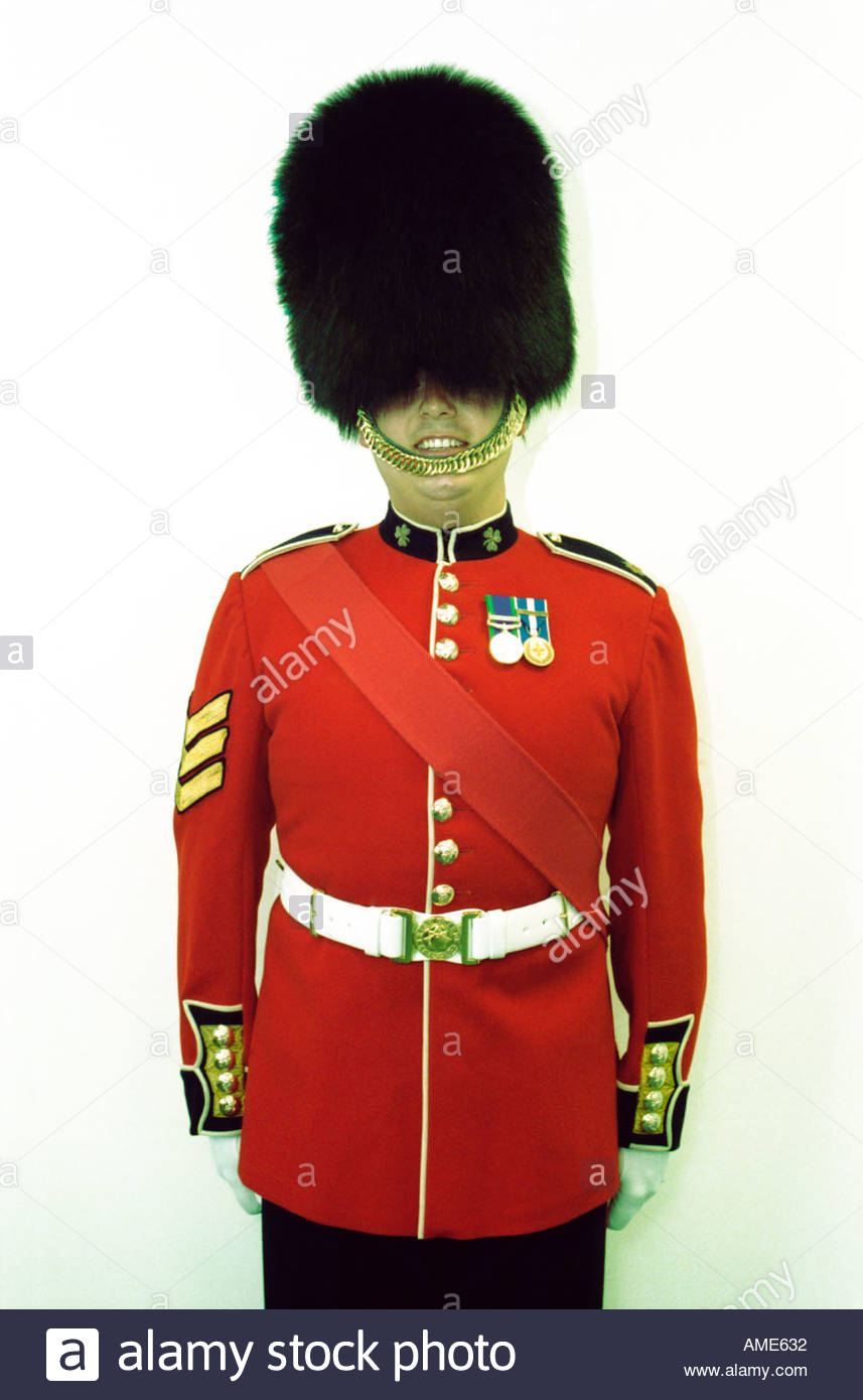 In Uniform Of The Welsh Guards Stock Photos & In Uniform Of The Welsh ...