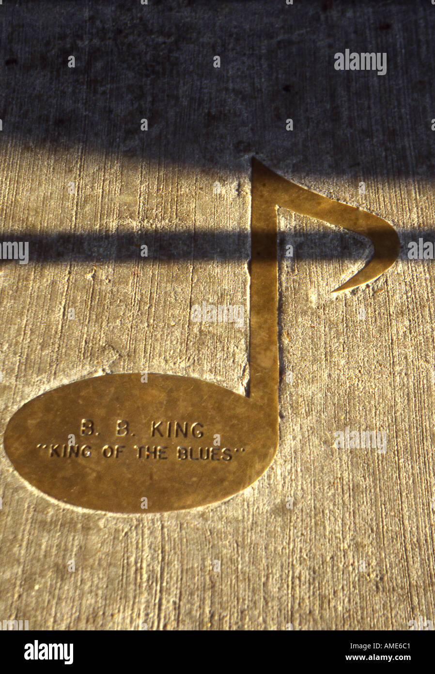 Brass Musical Note in the Sidewalk with B B King s name inscribed on it ...