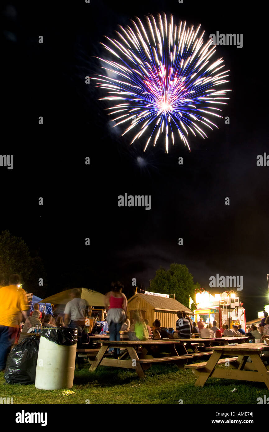 Fair goers hi-res stock photography and images - Alamy