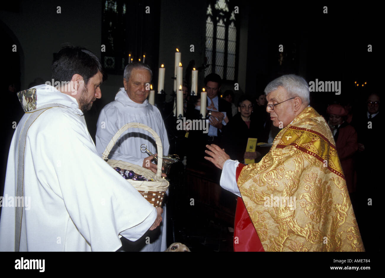 Anglican Priest High Resolution Stock Photography and Images - Alamy