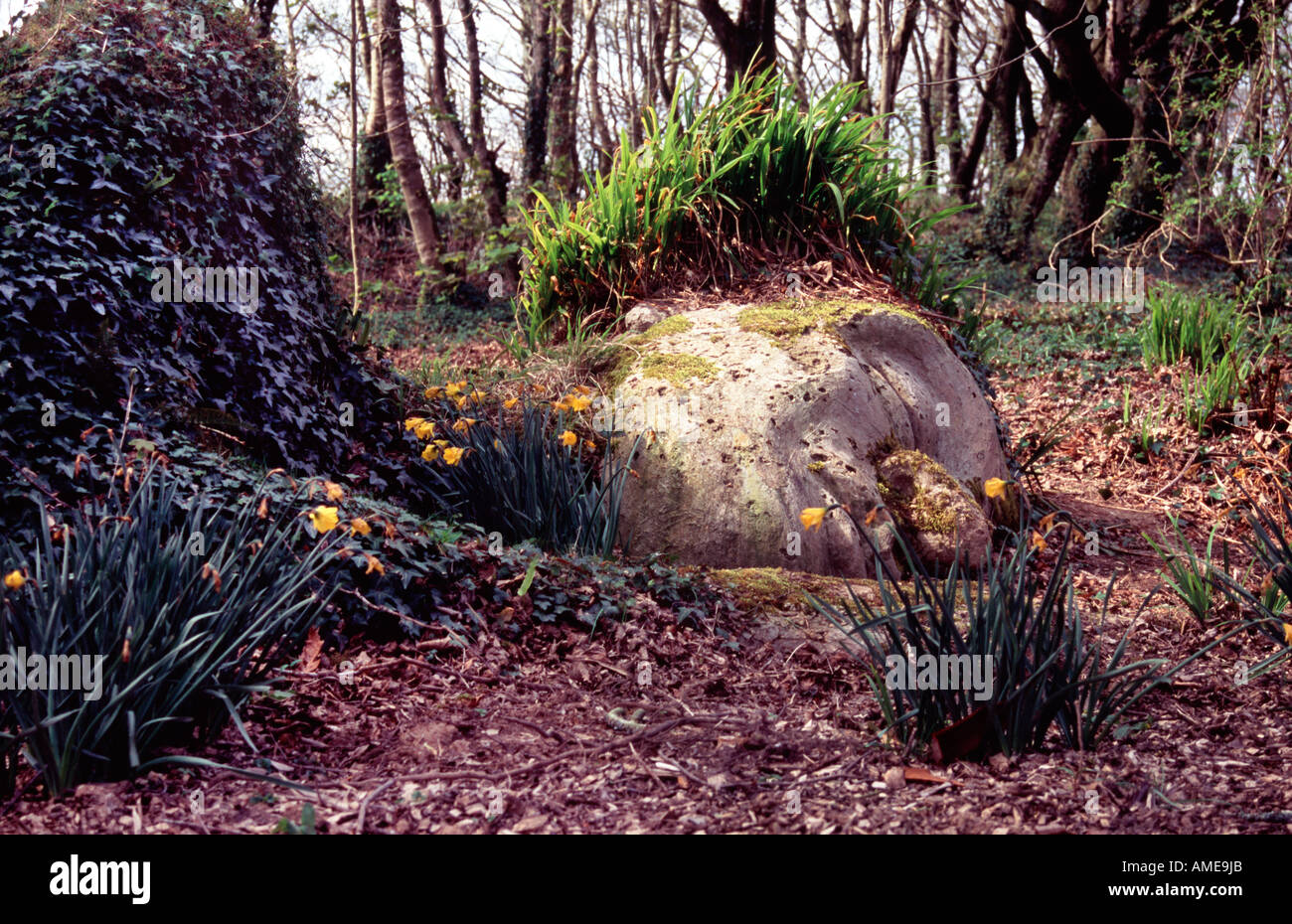 Grass sculpture lost gardens of heligan hi-res stock photography and ...