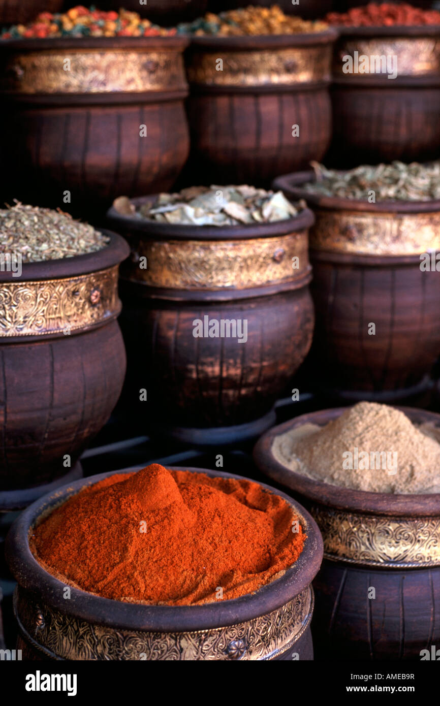 Spices for sale in a shop in the souk in Marrakech, Morocco Stock Photo ...