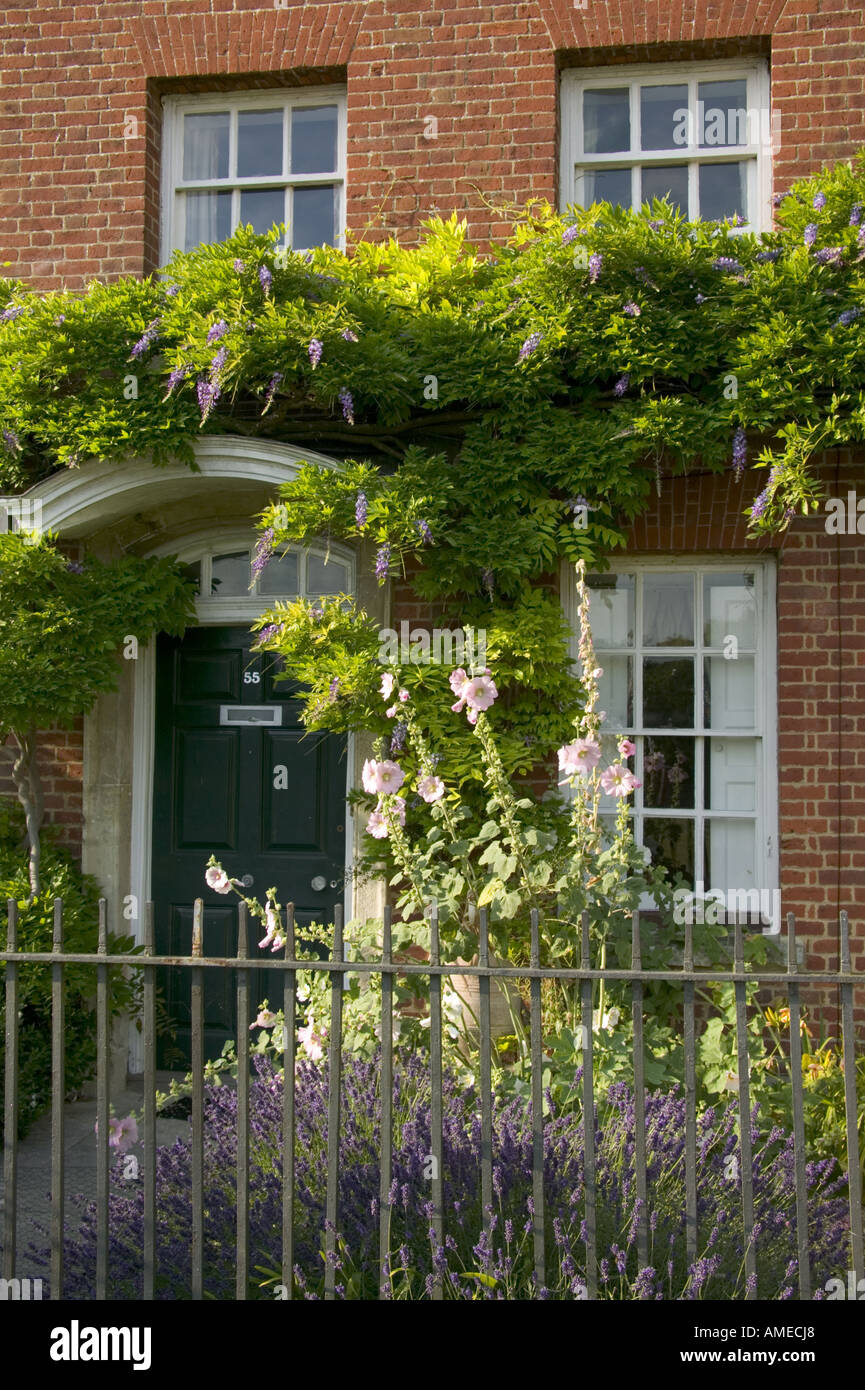 Salisbury Cathedral Close Stock Photo - Alamy