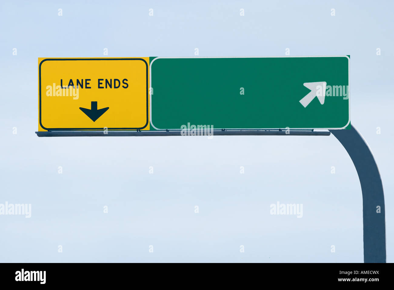 Blank freeway sign ready for your custom text Stock Photo - Alamy