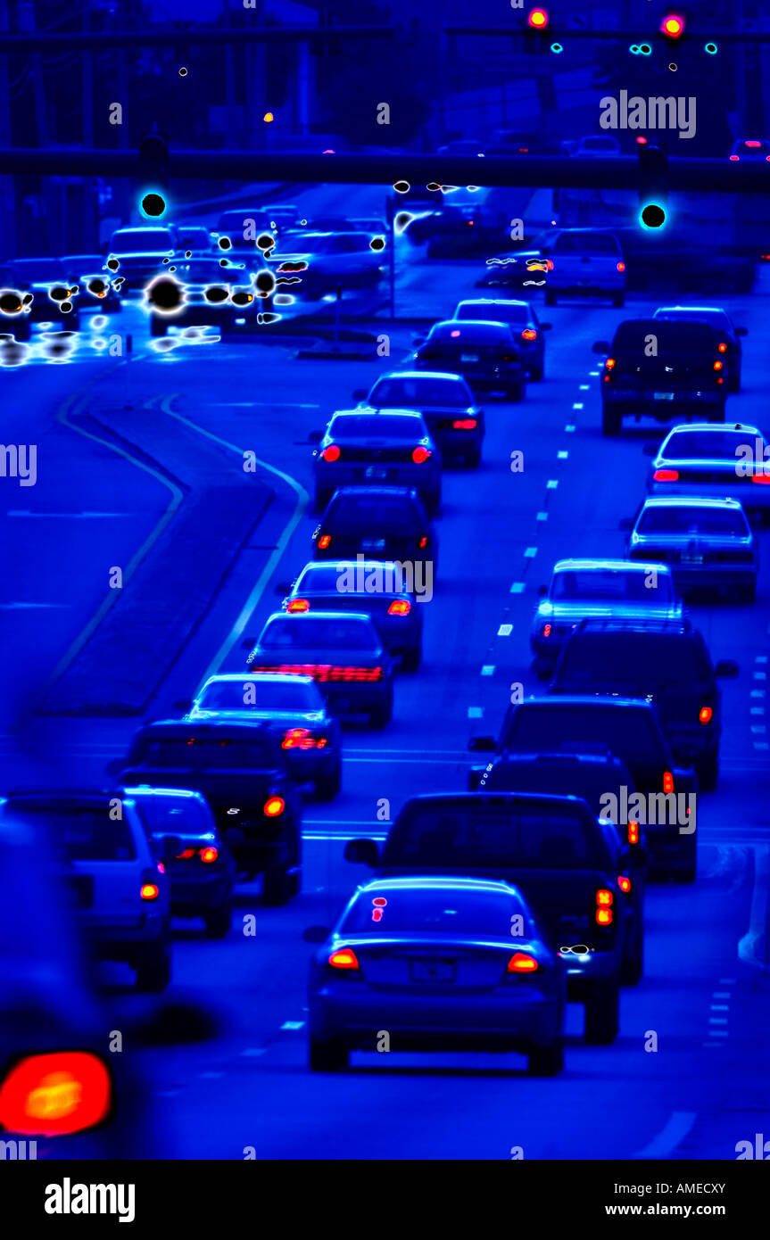 car traffic at night Stock Photo - Alamy