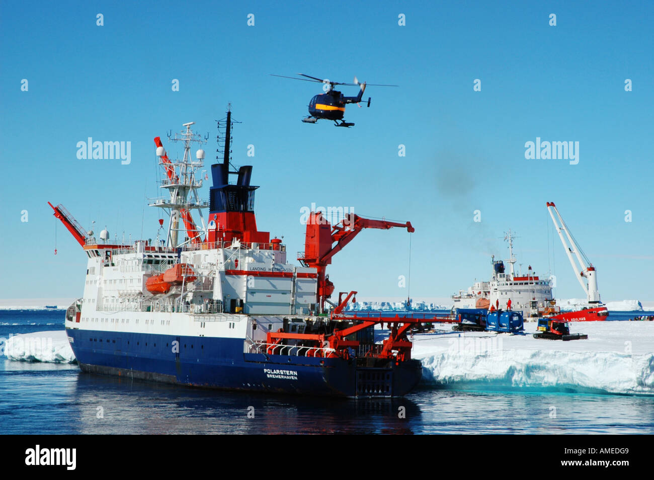 Setting and removal of antarctic research vessel hi-res stock ...