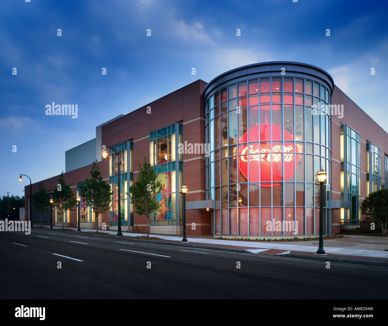 World of coca cola atlanta exterior hi-res stock photography and images ...