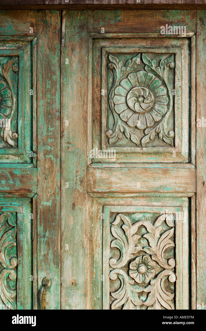 Antique indian door hi-res stock photography and images - Alamy