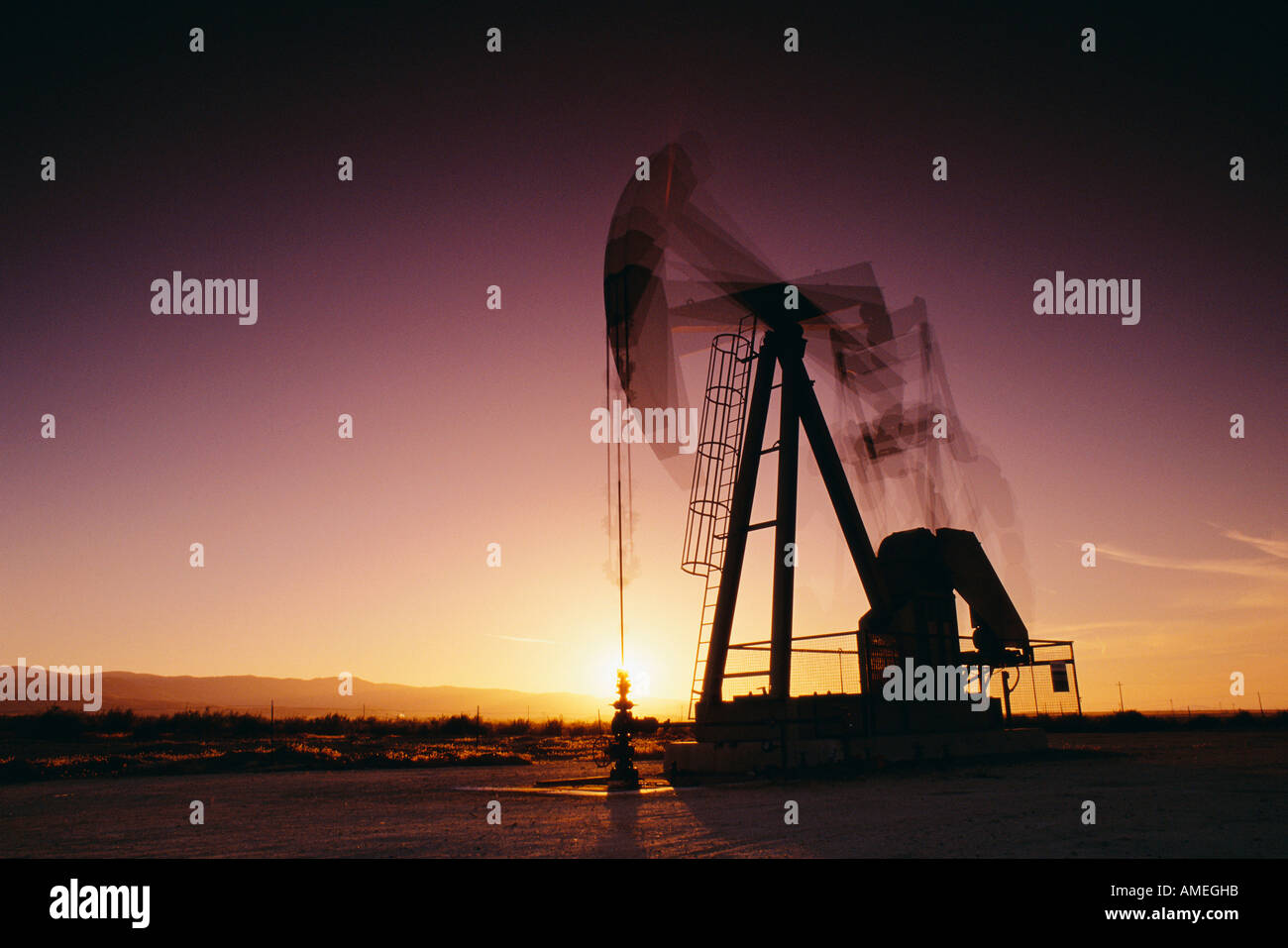 Oil Drill at Sunset California, USA Stock Photo - Alamy