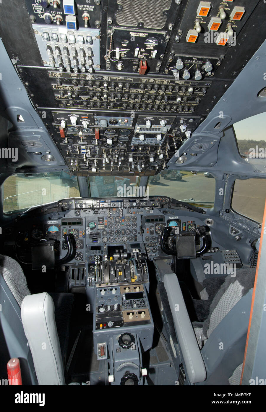 Mcdonnell Douglas Md 80 Cockpit Poster 44 Off