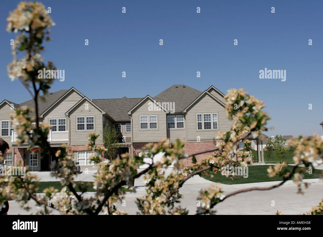 omaha nebraska exterior building blue sky clouds Stock Photo - Alamy