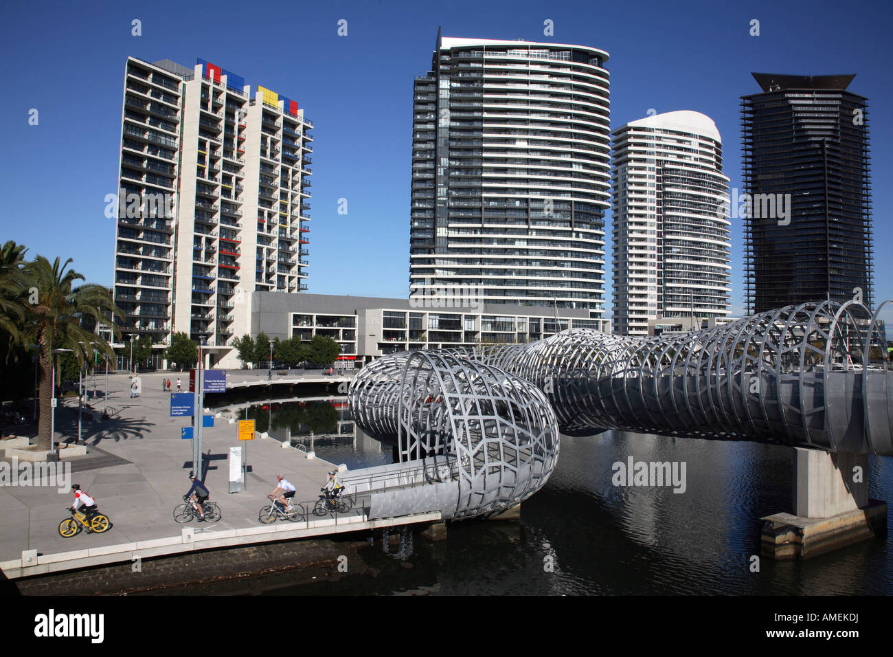 Yarras edge hi-res stock photography and images - Alamy