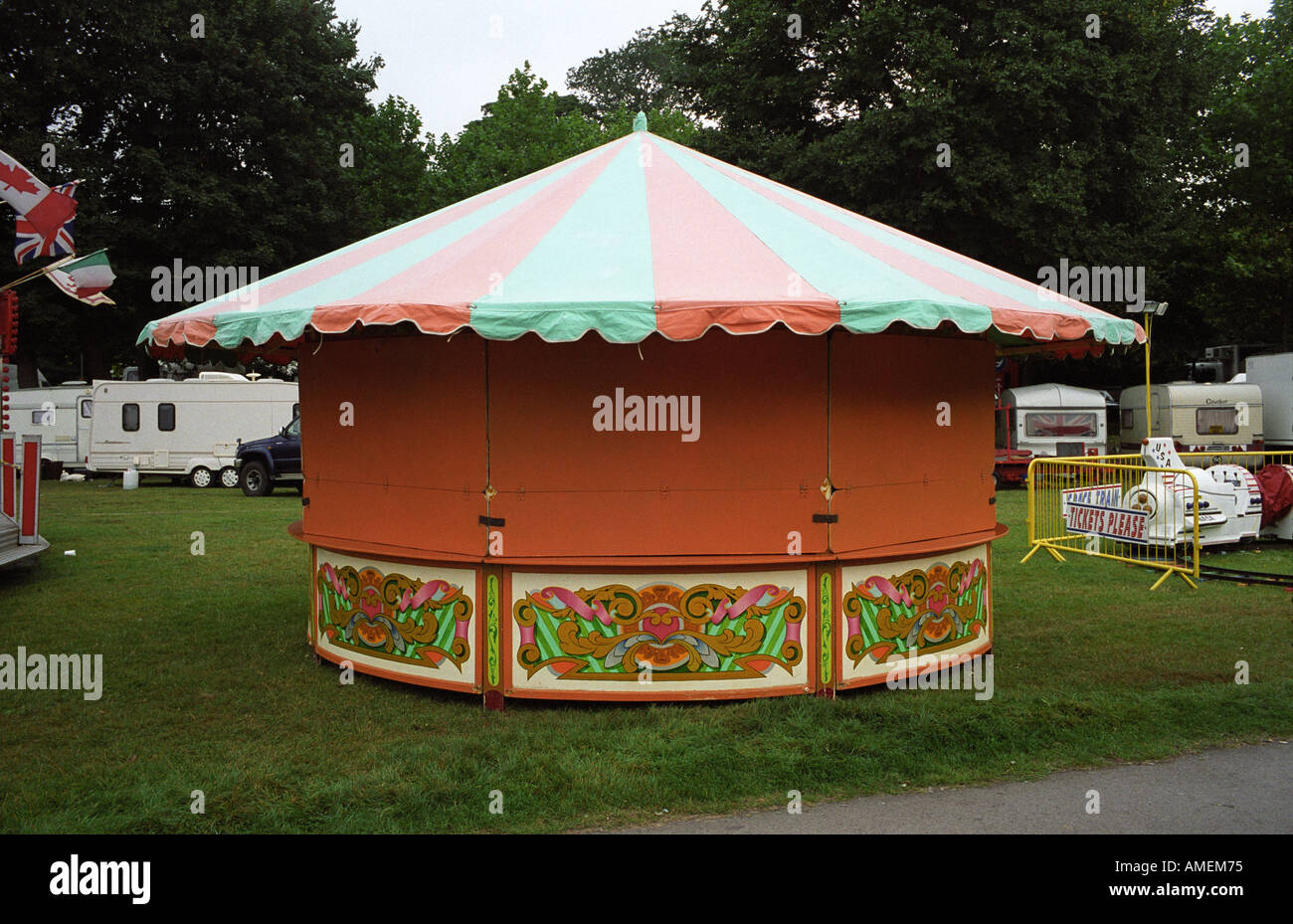 fair ground stall Stock Photo - Alamy
