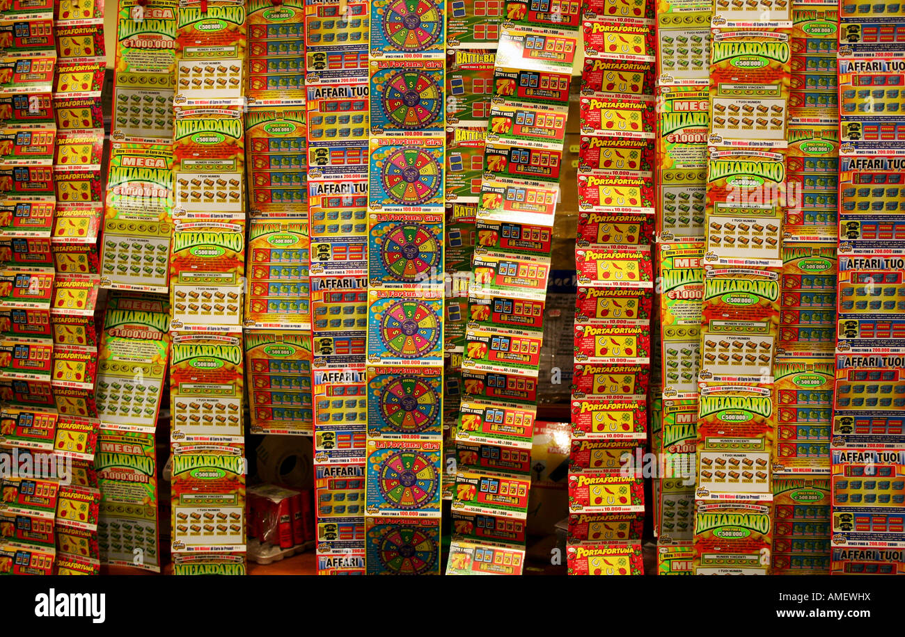 Gratta e vinci hi-res stock photography and images - Alamy