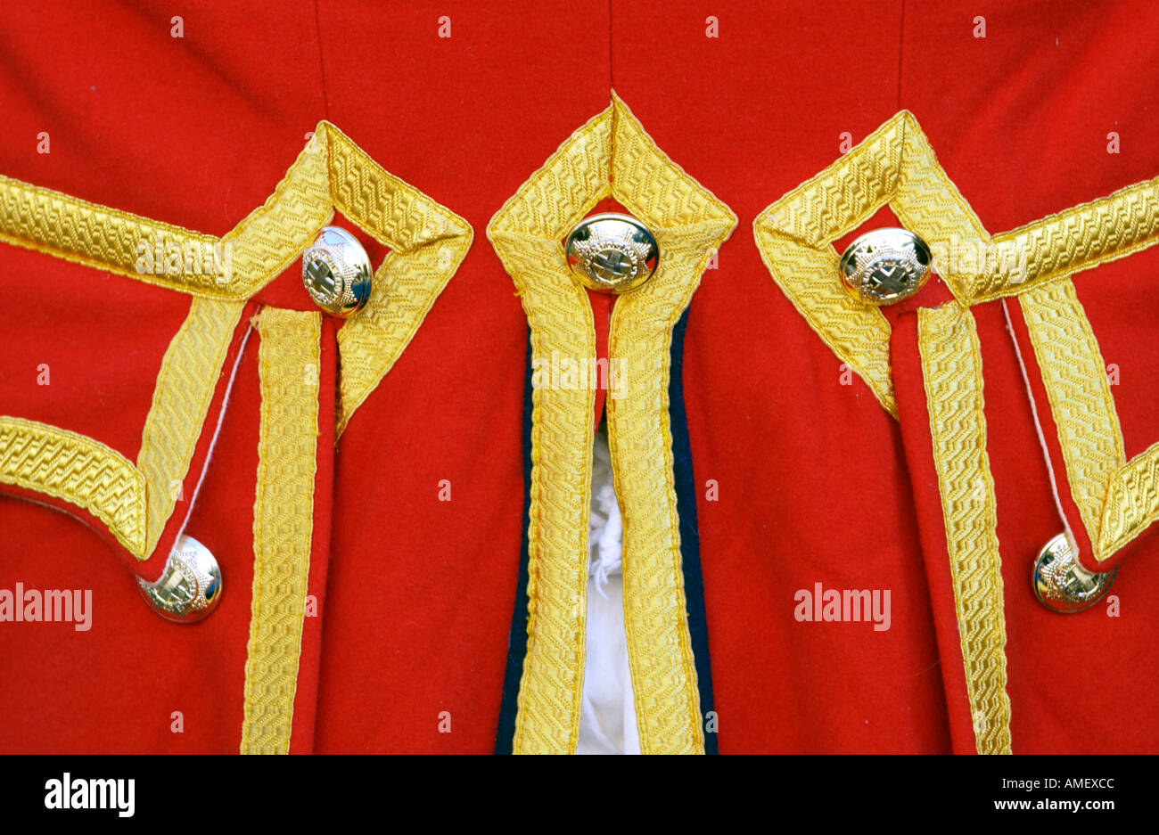 Georgian military uniform hi-res stock photography and images - Alamy