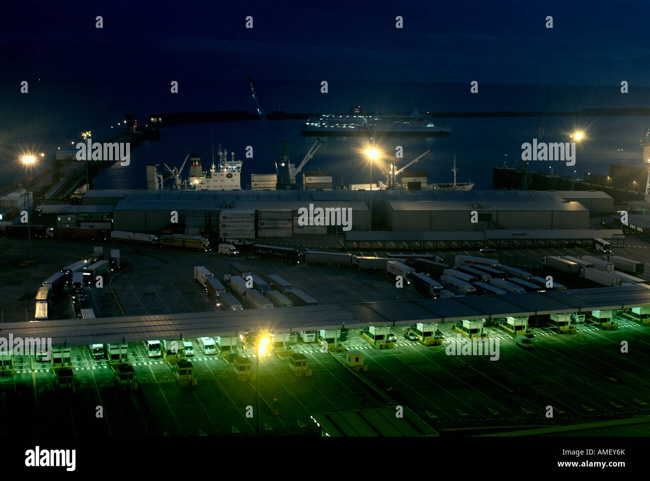 Port of Dover at night Stock Photo - Alamy