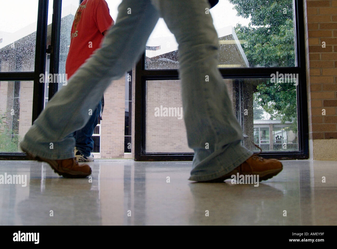 Walking at a fast pace walk Stock Photo - Alamy