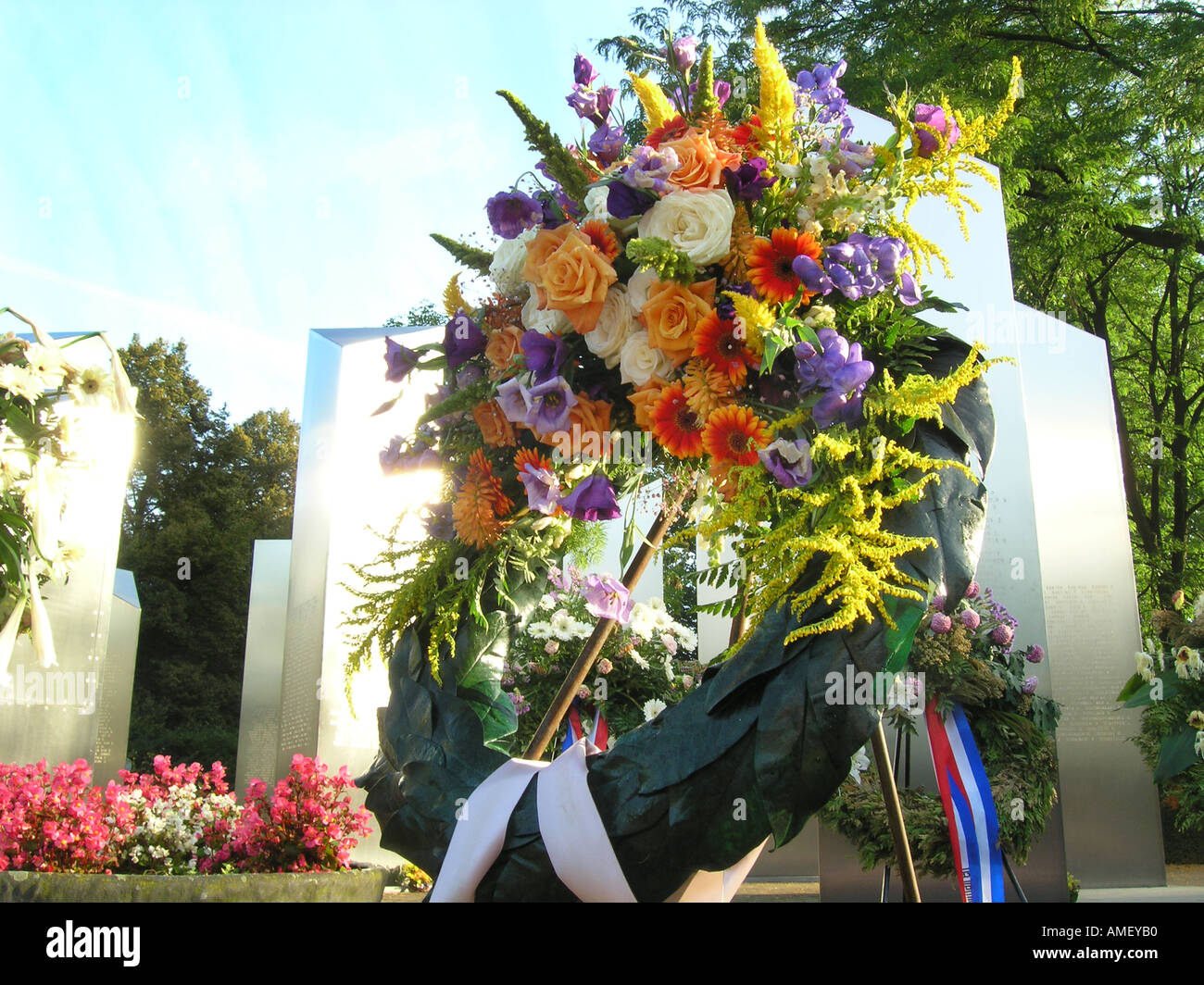 flower wreath at war memorial roermond netherlands Stock Photo - Alamy
