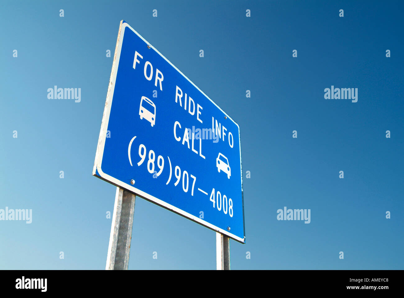 Park and ride sign alerts commuters to public car pools Stock Photo - Alamy