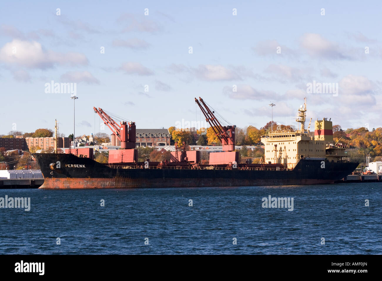 New london connecticut ship hi-res stock photography and images - Alamy