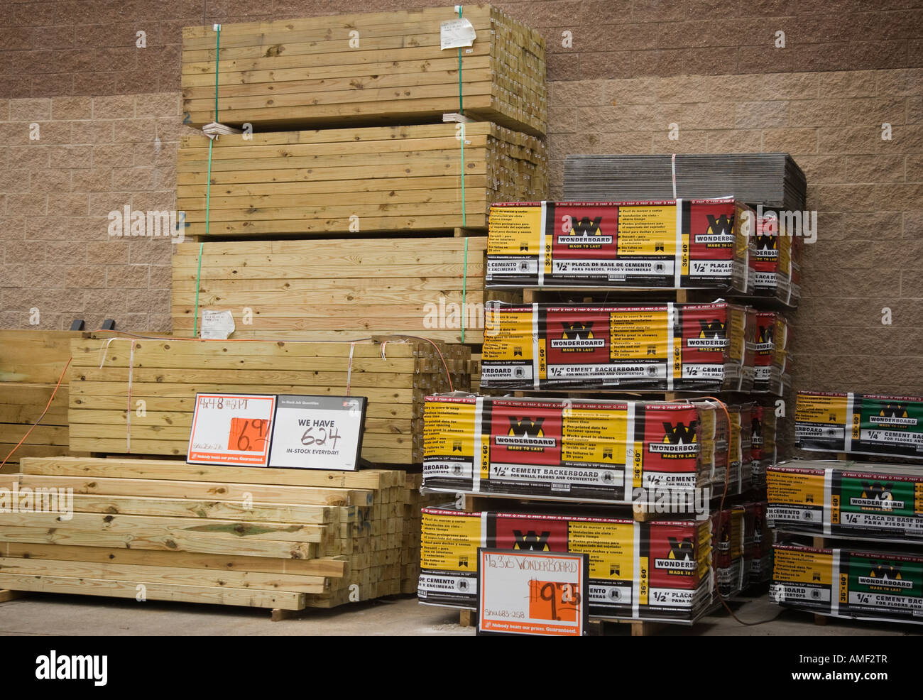 Surplus materials hi-res stock photography and images - Alamy