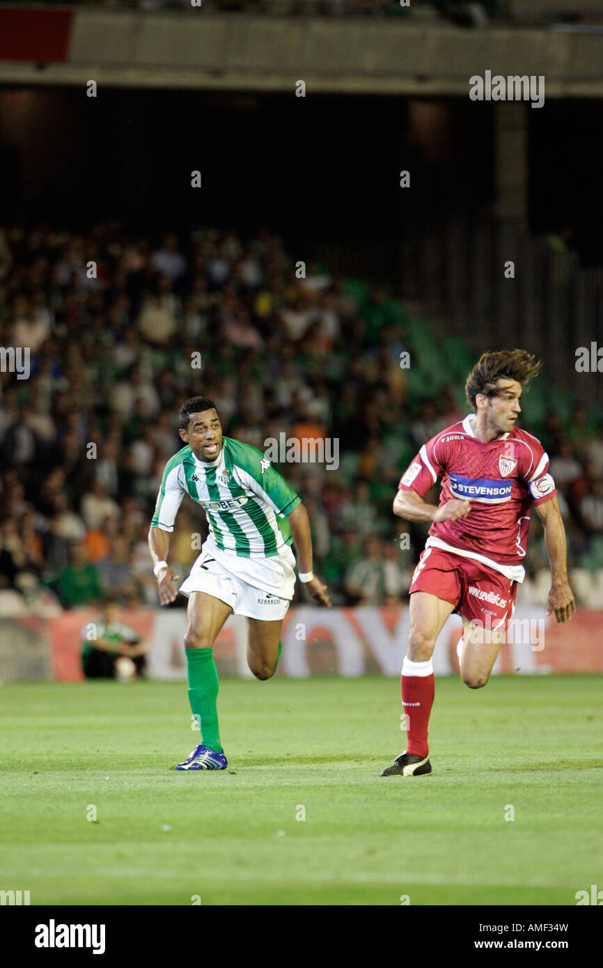Robert and Javi Navarro running Stock Photo - Alamy