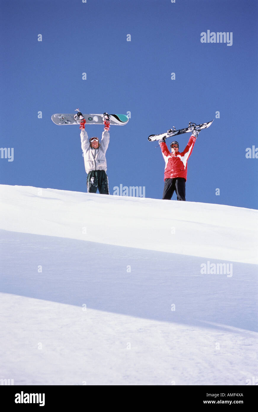Old guy snowboarding hi-res stock photography and images - Alamy