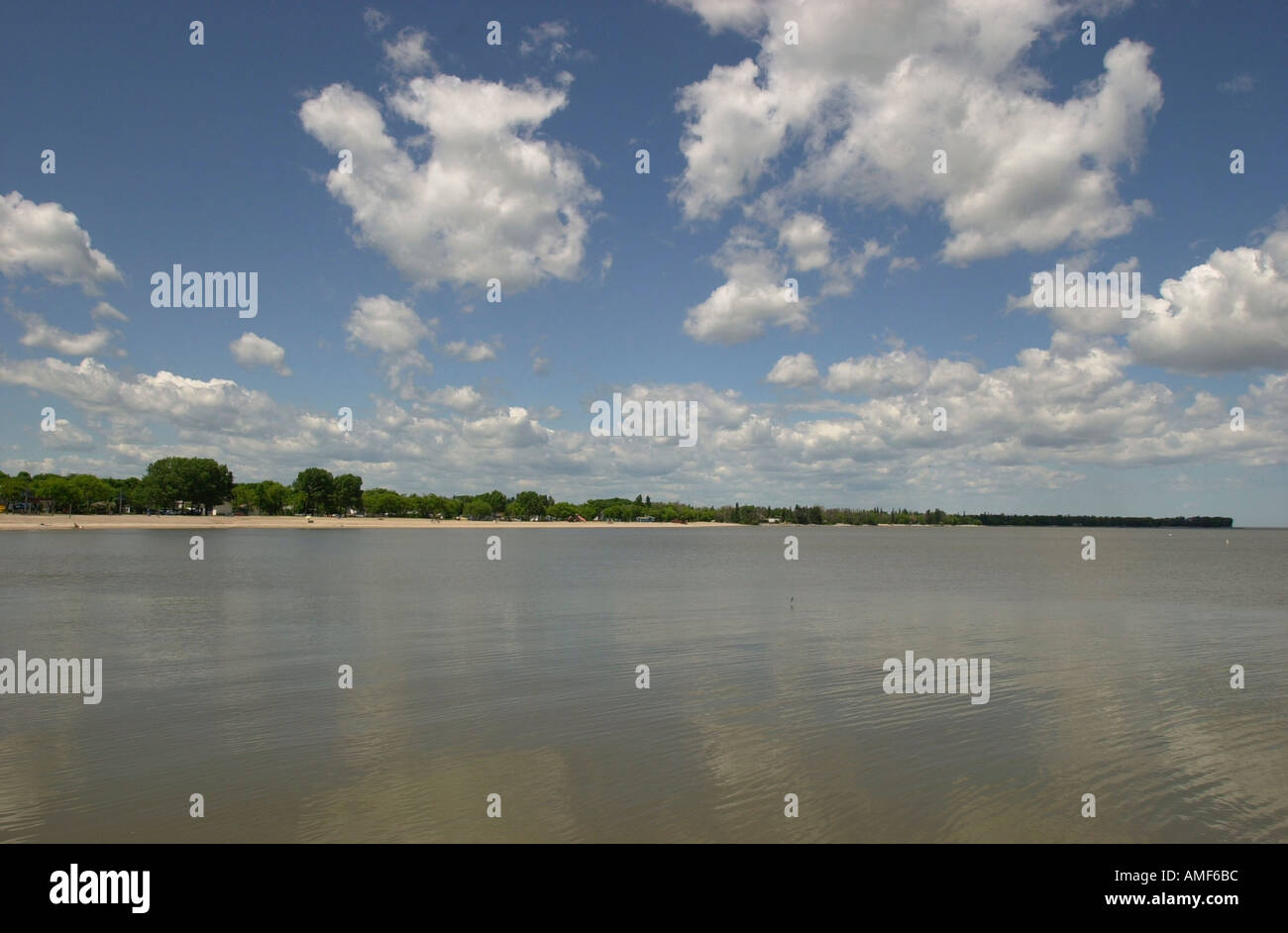 Gimli harbour hi-res stock photography and images - Alamy