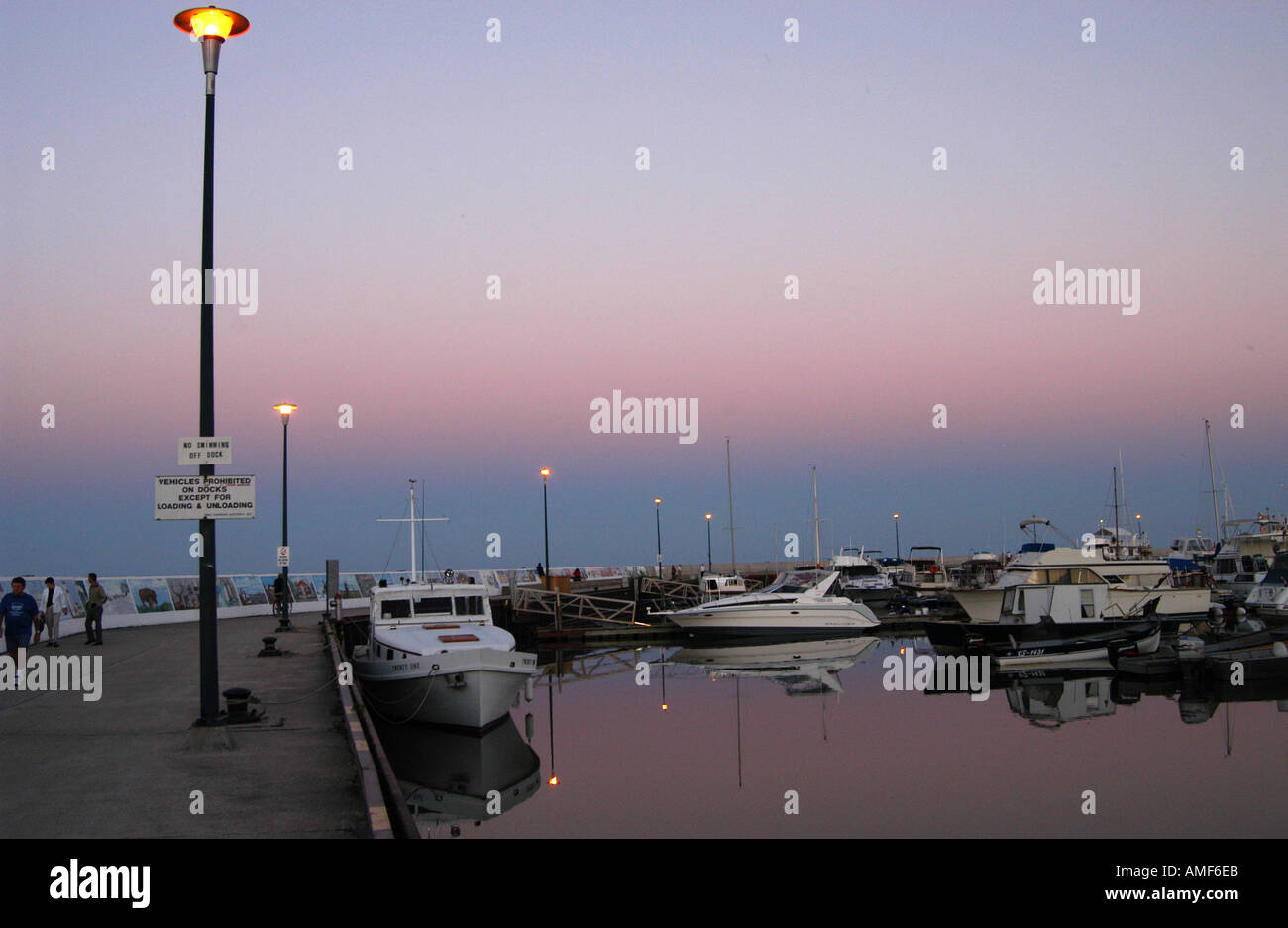 Gimli harbour hi-res stock photography and images - Alamy