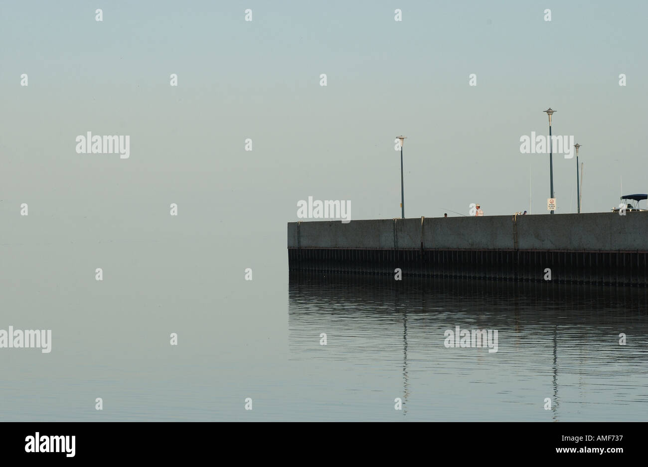 Gimli harbour hi-res stock photography and images - Alamy