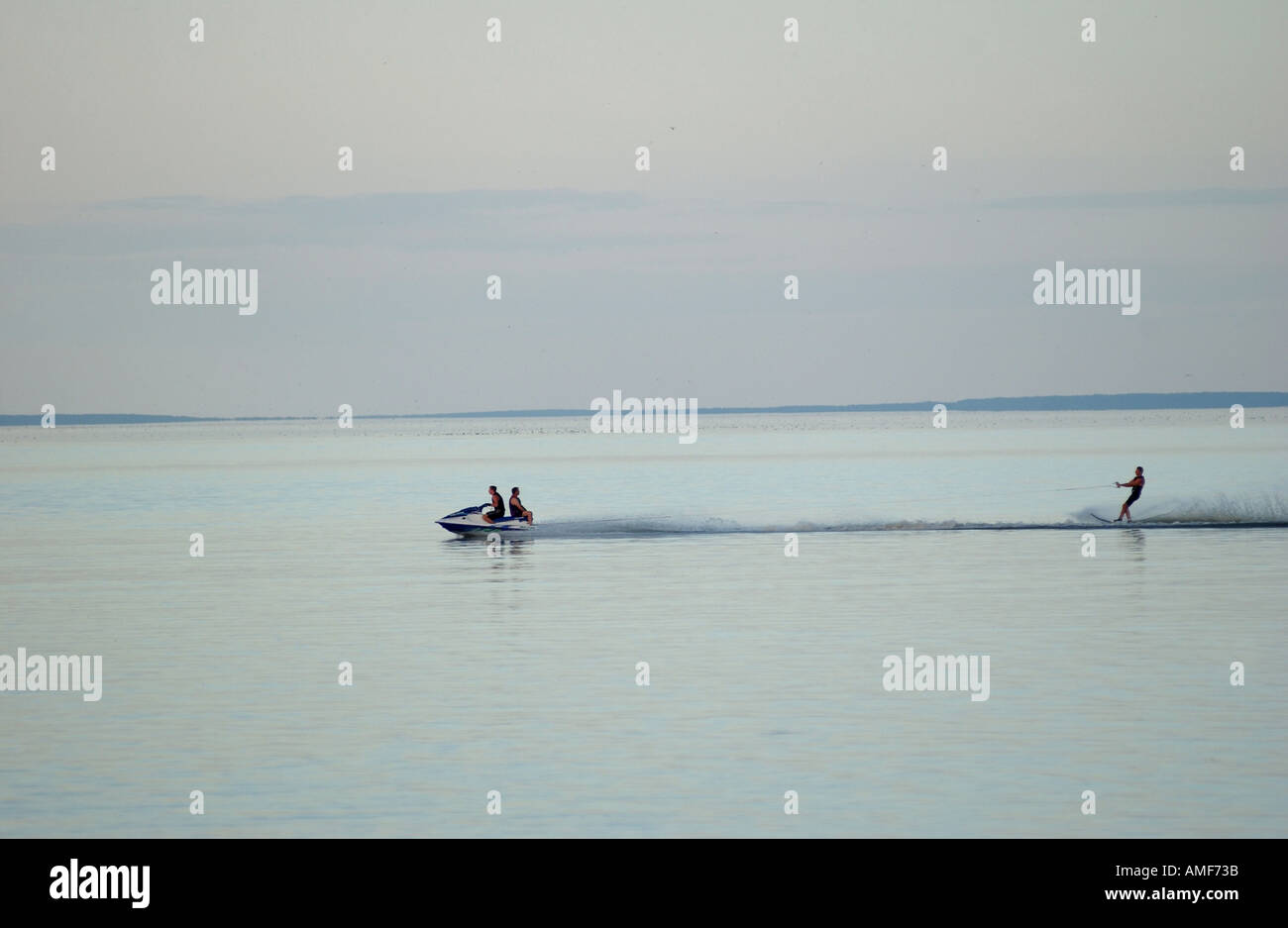 Gimli harbour hi-res stock photography and images - Alamy